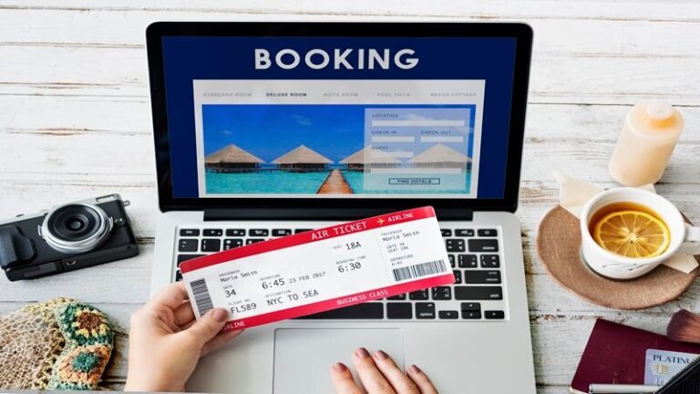 Explore booking://searchresults?dest_id=5943835 Travel Guide Now